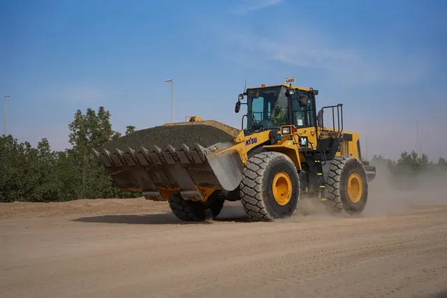 Rent Medium 23-Ton Wheel Loaders
